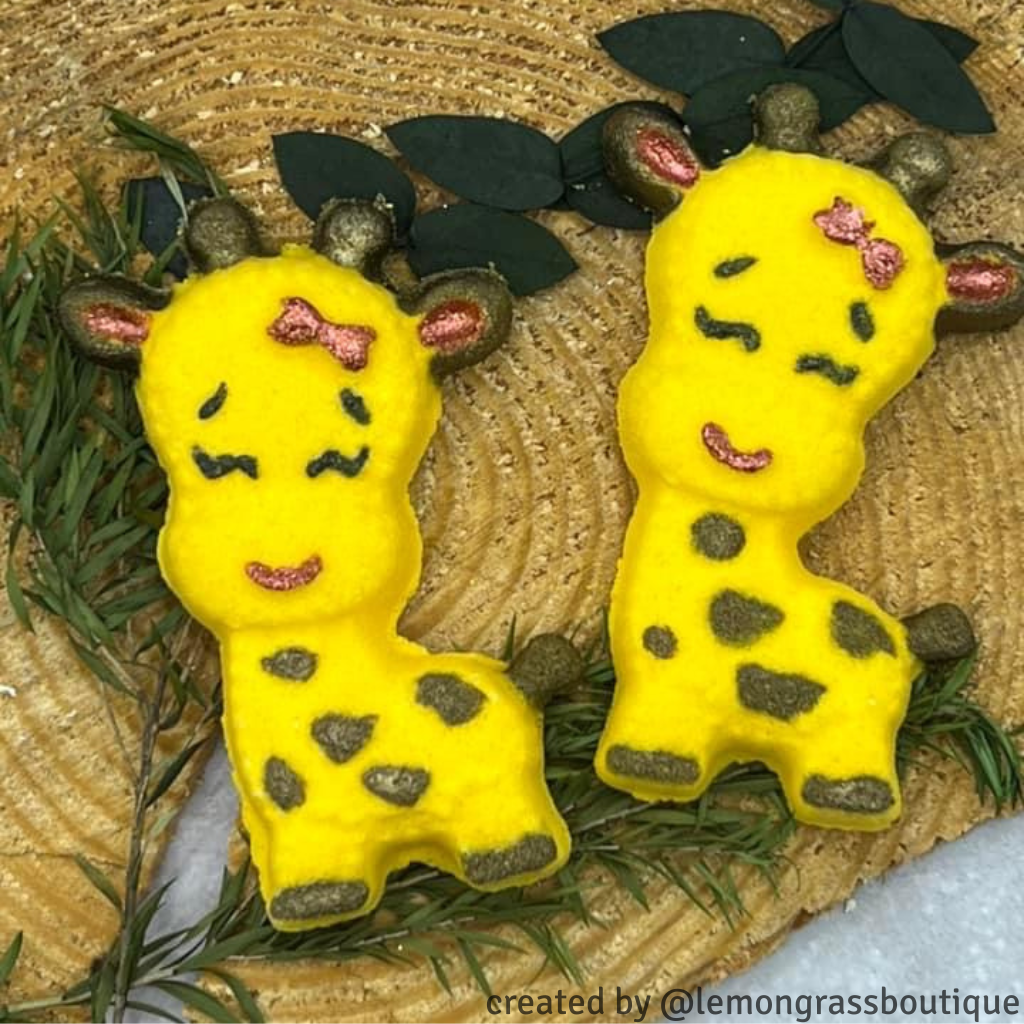 Baby Giraffe Plastic Hand Mold – Fizz Fairy Krazycolours Inc.